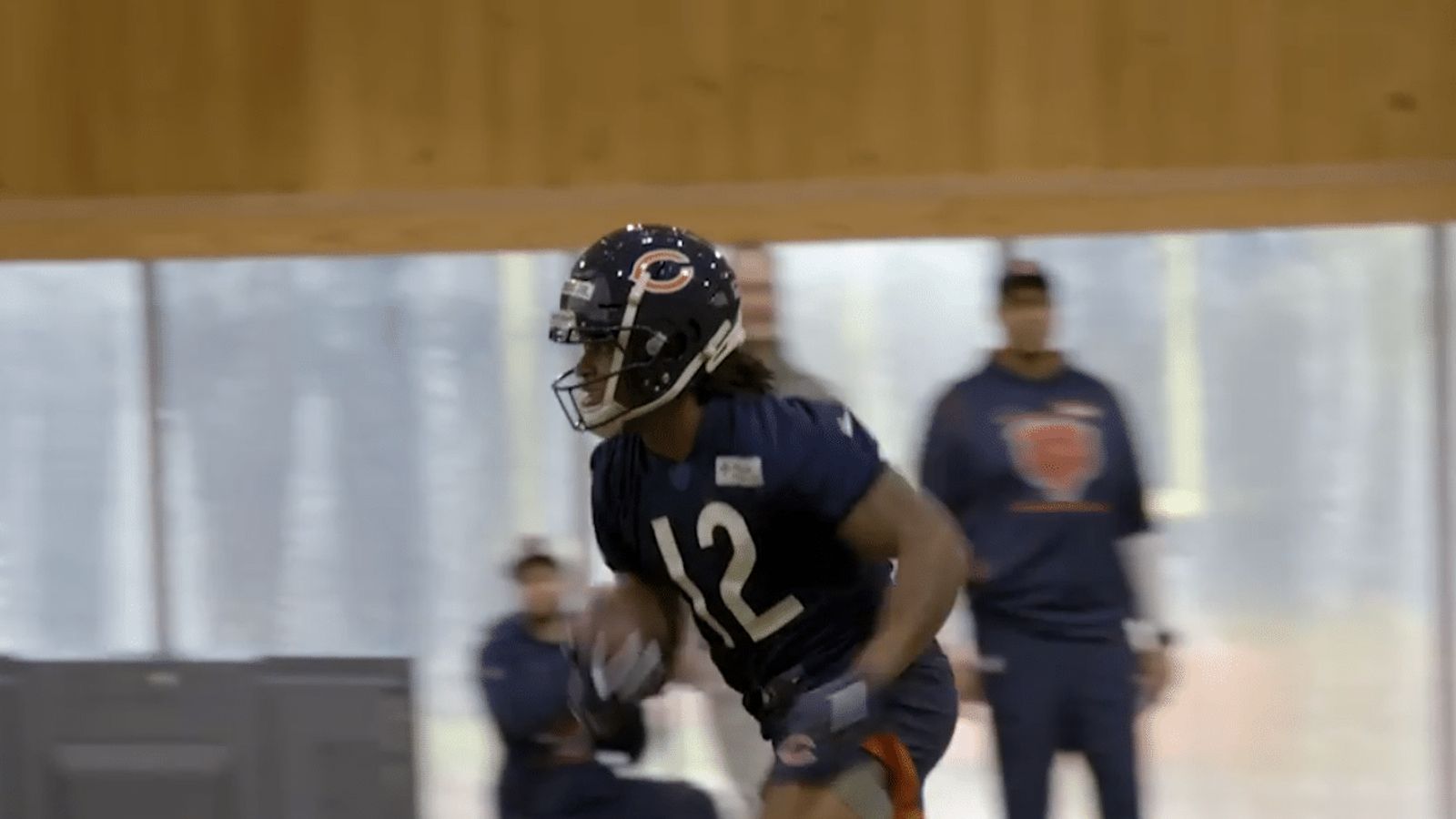 Velus Jones Jr.'s speed living up to the hype at Bears minicamp Velus Jones Jr.'s speed living up to the hype at Bears minicamp